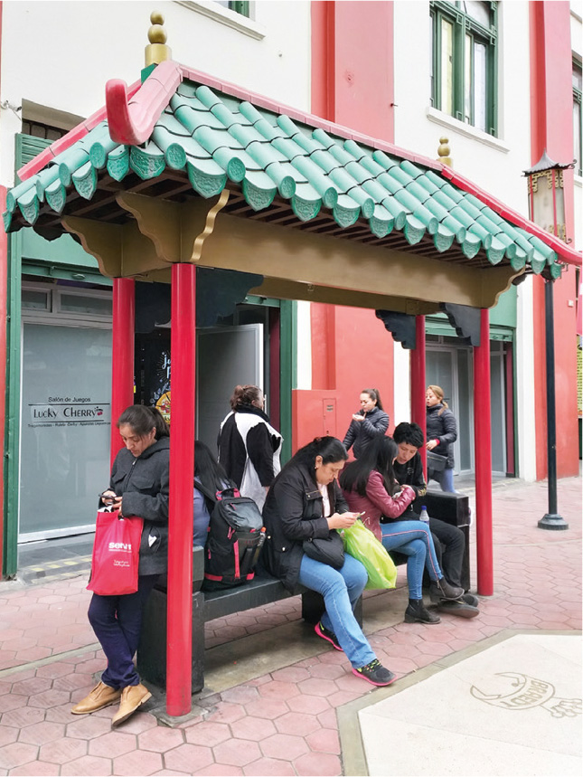 Esplendor y tradición de la calle Capón - APCH
